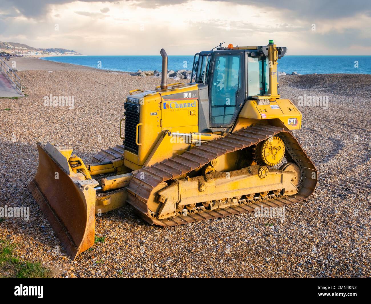Caterpillar D6N LGP Bulldozer used for replenishing sea defences on ...