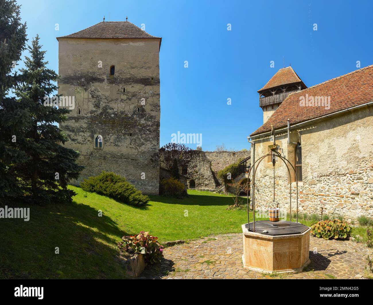Citadel well hi-res stock photography and images - Alamy