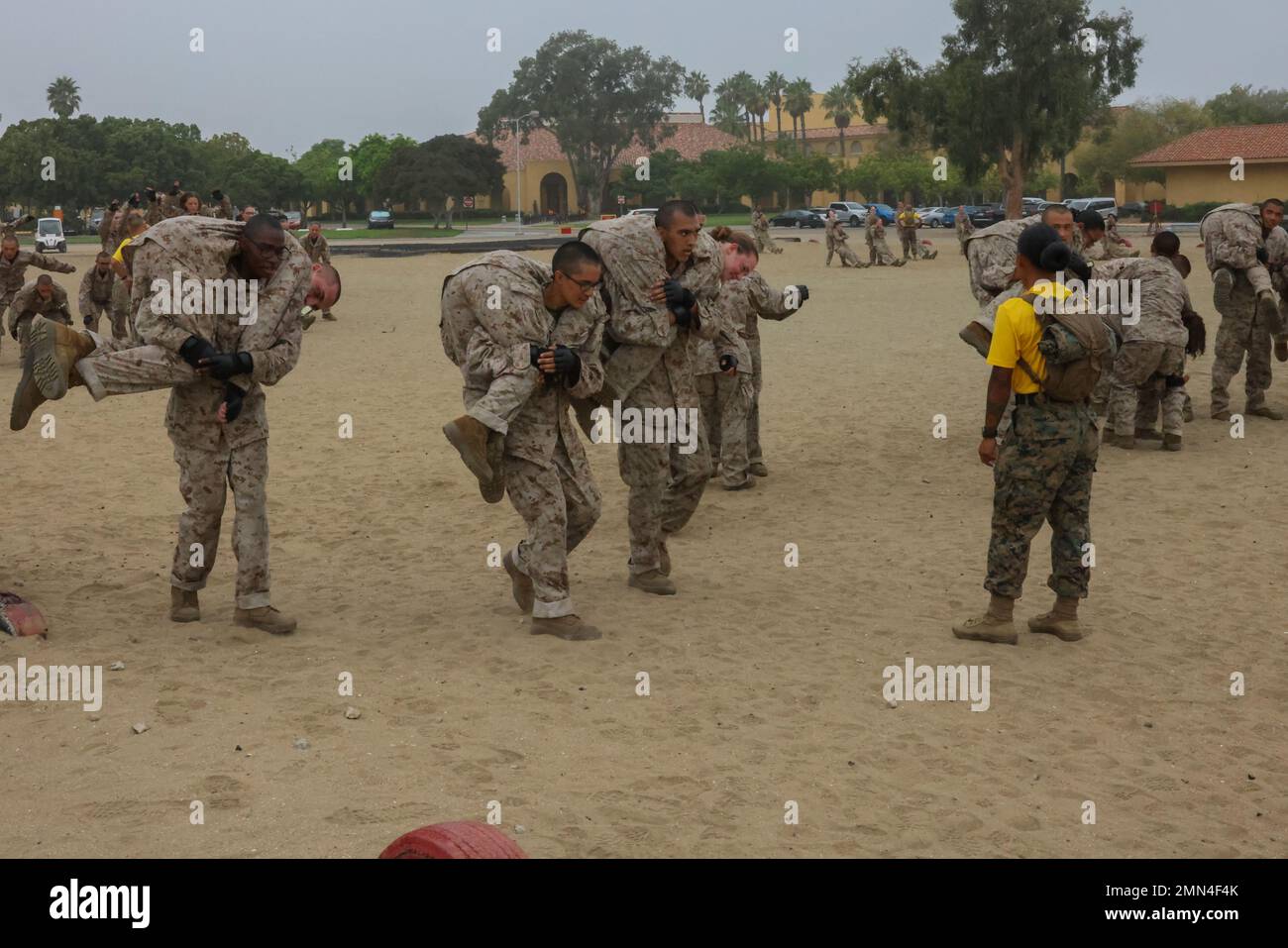 U.S. Marine Corps recruits with Golf Company, 2nd Recruit Training ...