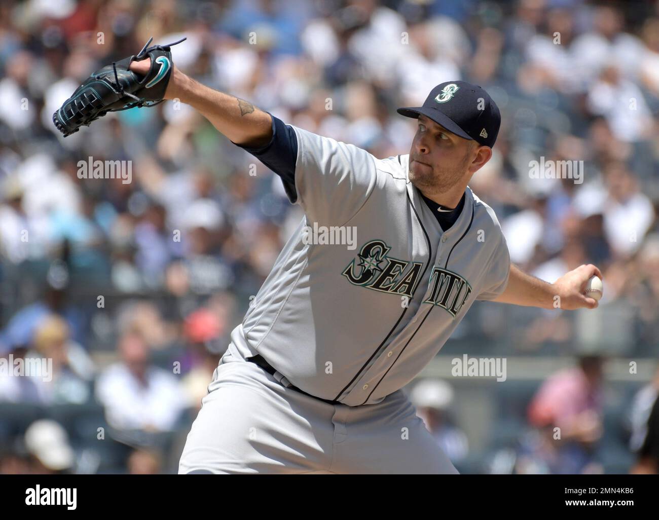 Seattle Mariners pitcher James Paxton delivers the ball to the New York ...