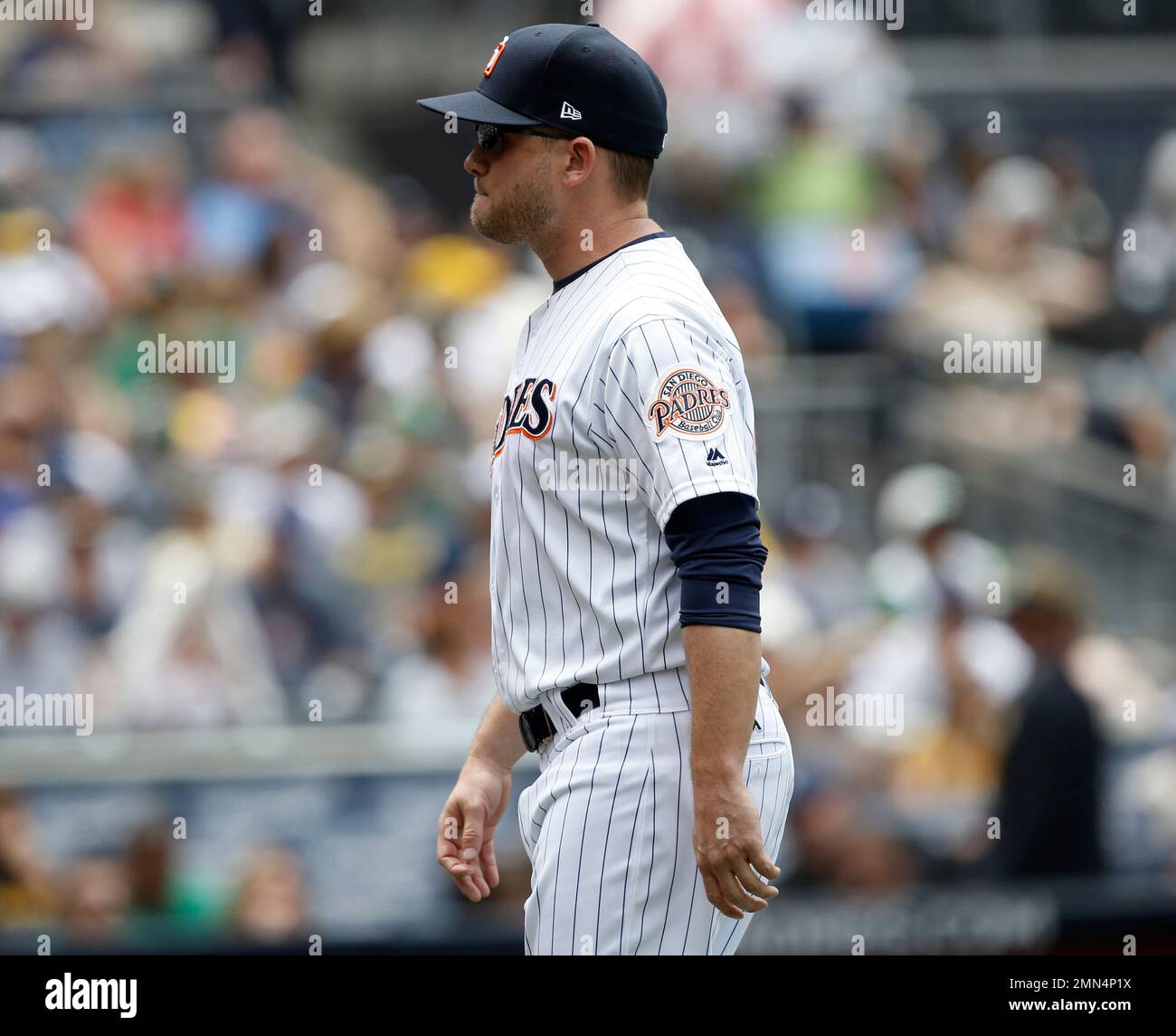San Diego Padres manager Andy Green walks back to the dugout after ...