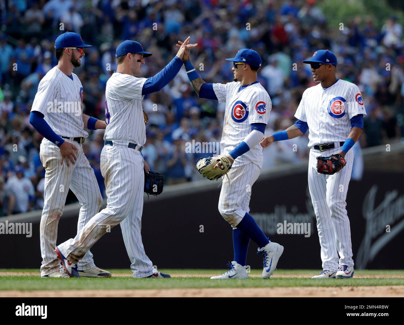 World Series Trophy Mlb Love & Relationship Advice From Kris Bryant And ...