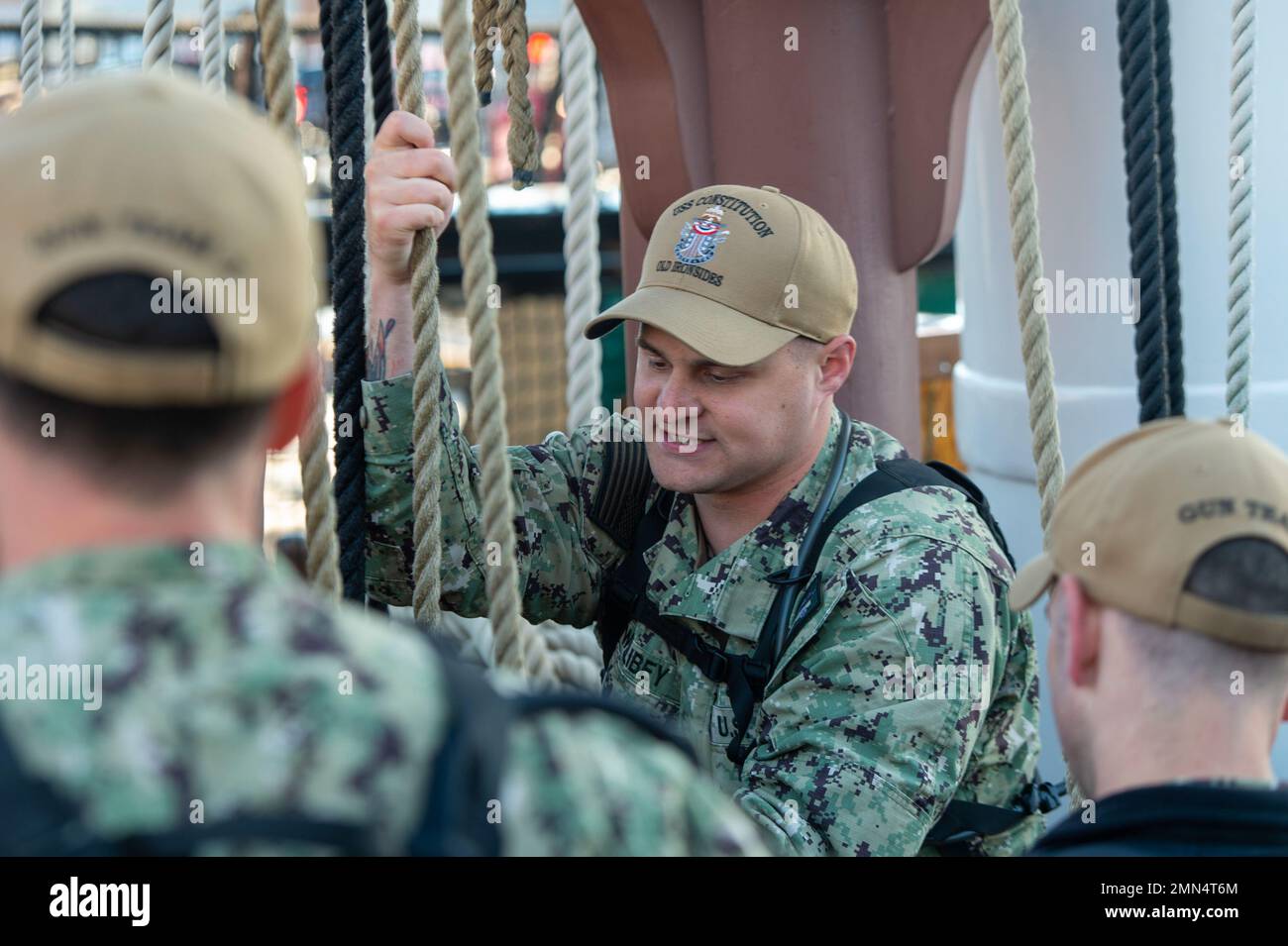 BOSTON (Sept. 29, 2022) U.S. Navy petty officers first class, selected ...