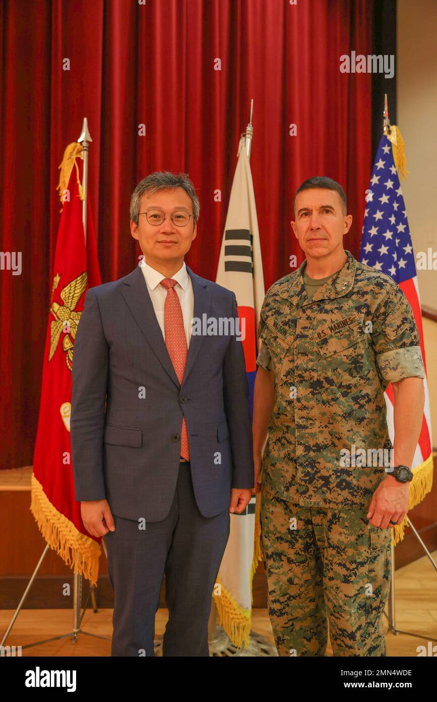 U.S. Marine Maj. Gen. Benjamin T. Watson, right, the commanding general ...