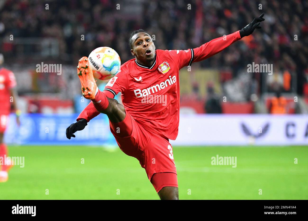 Jeremie frimpong dortmund hi-res stock photography and images - Alamy