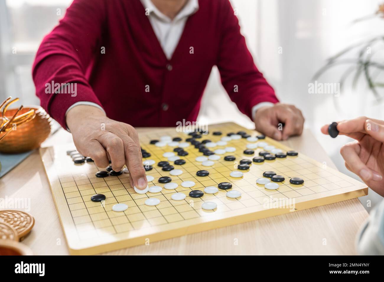 Playing chinese chess in old hi-res stock photography and images - Alamy