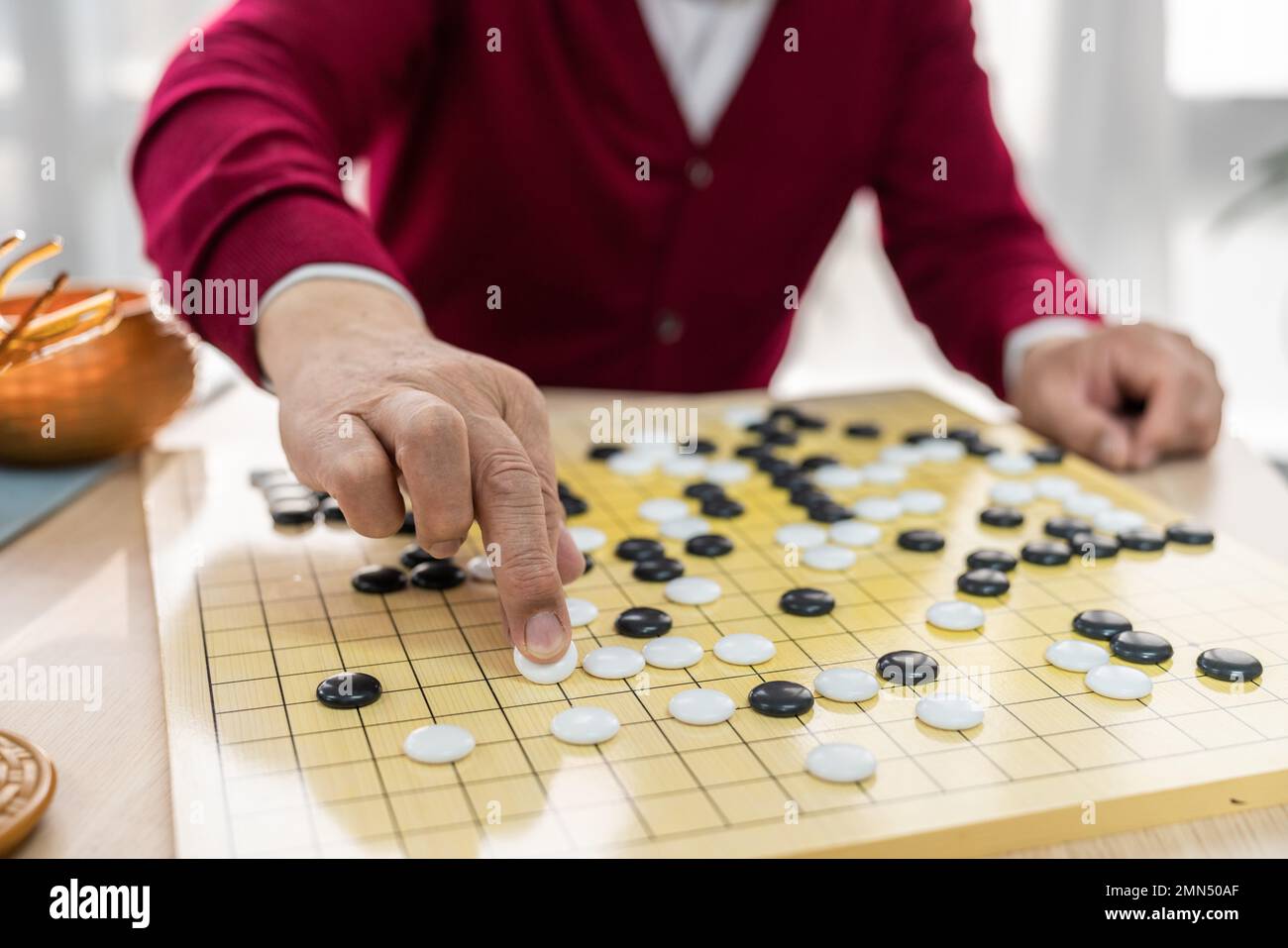 Playing chinese chess in old hi-res stock photography and images - Alamy