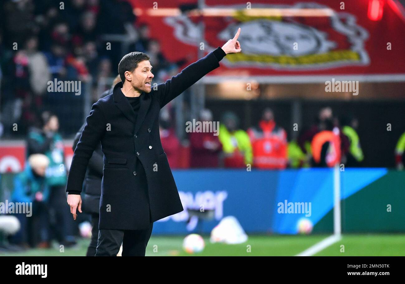 Bundesliga, BayArena Leverkusen; Bayer Leverkusen vs Borussia Dortmund ...