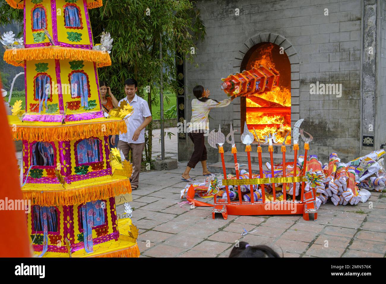 Coc ceremony hi-res stock photography and images - Alamy