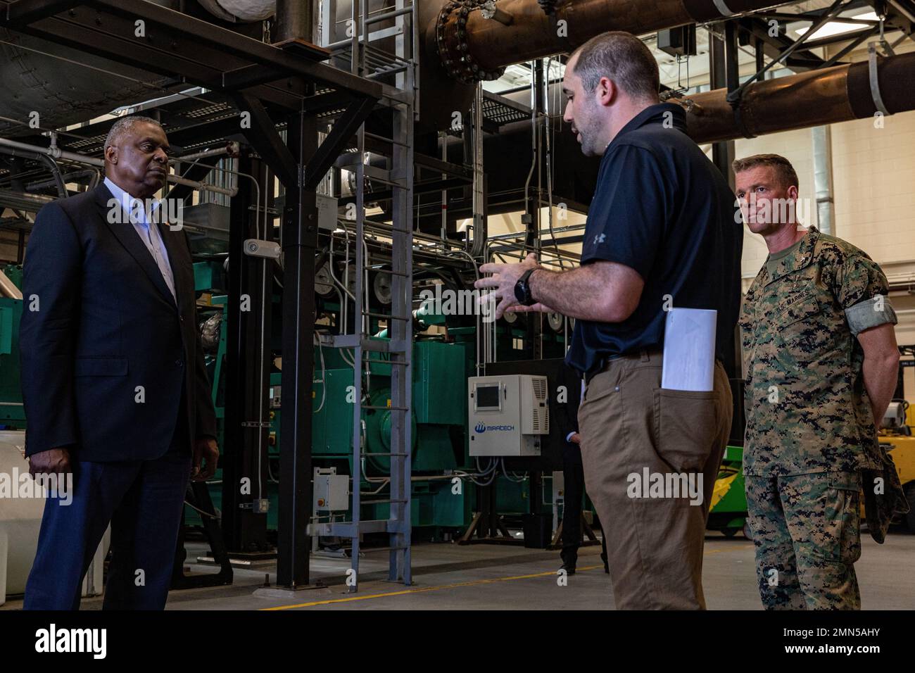 Secretary of Defense Lloyd J. Austin III, tours Marine Corps Air ...