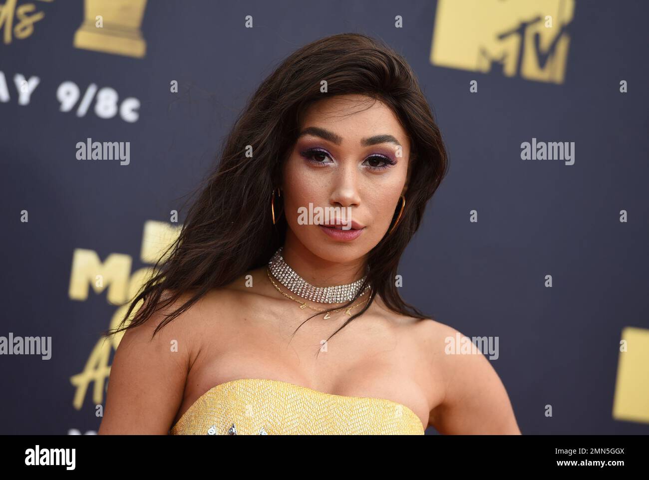 Eva Gutowski arrives at the MTV Movie and TV Awards at the Barker ...