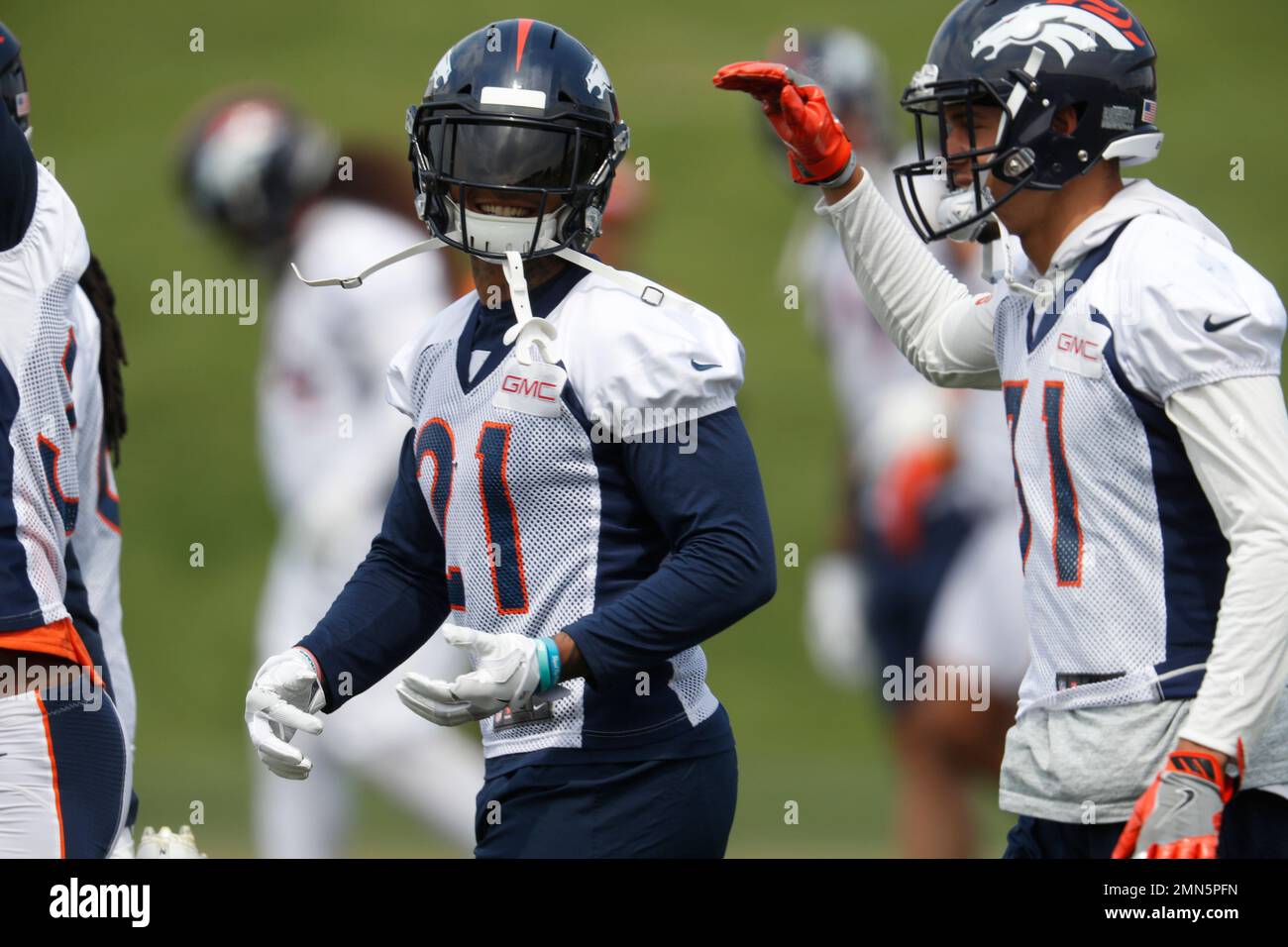 Denver Broncos defensive back Su'a Cravens (21) and Denver Broncos ...