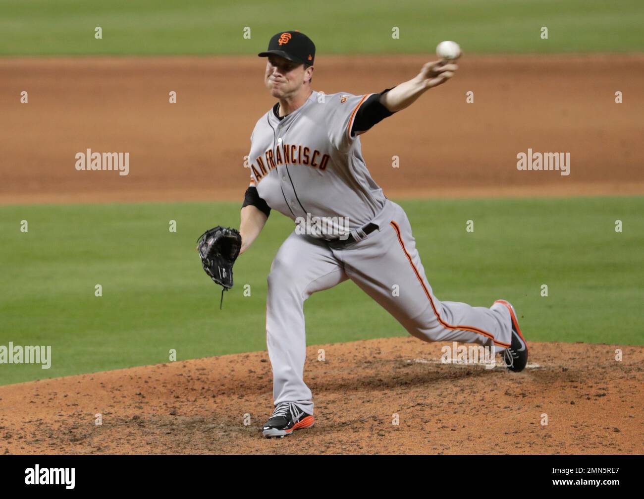 San Francisco Giants relief pitcher Tony Watson delivers during the ...