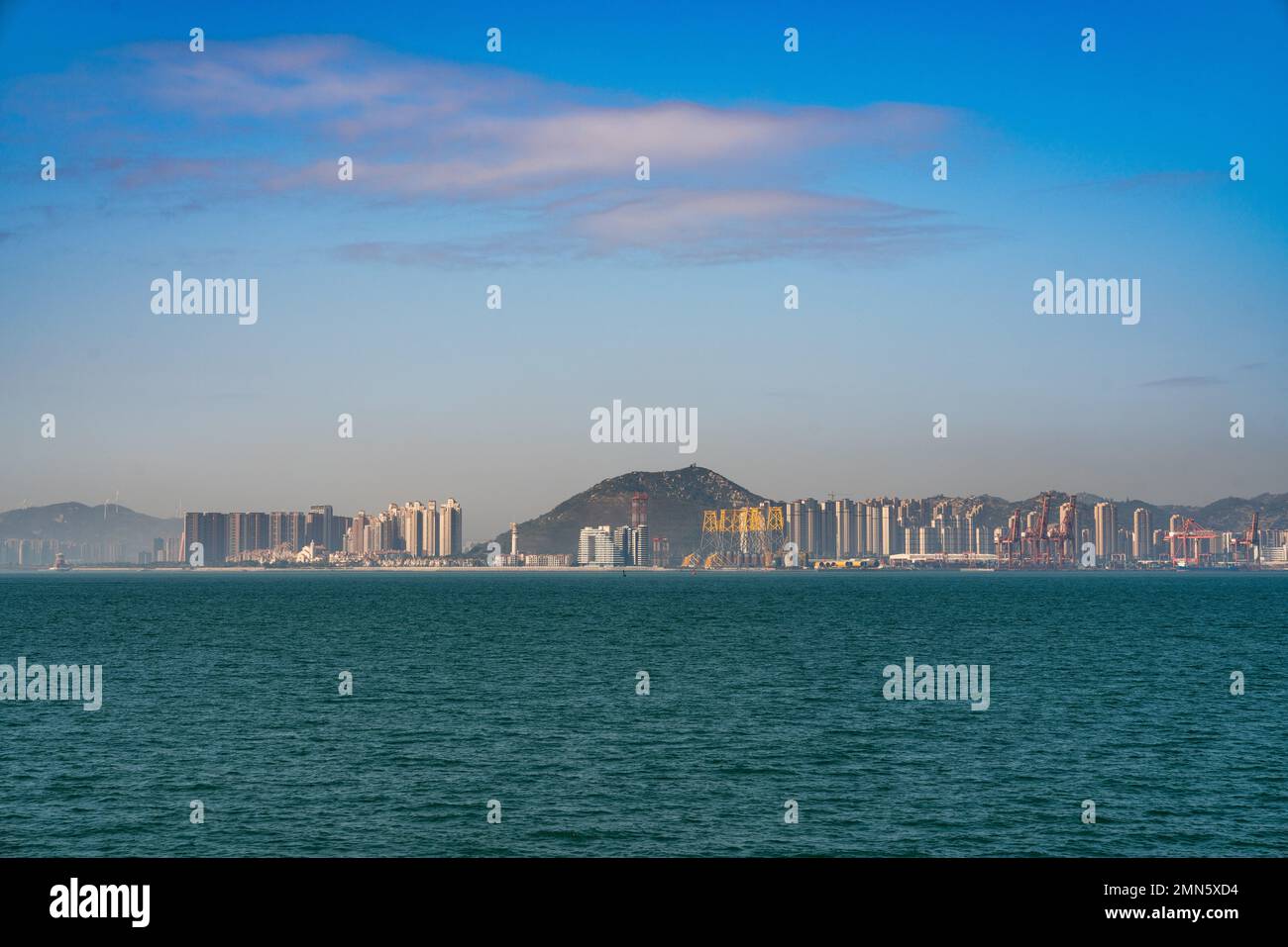 Xiamen port hi-res stock photography and images - Alamy