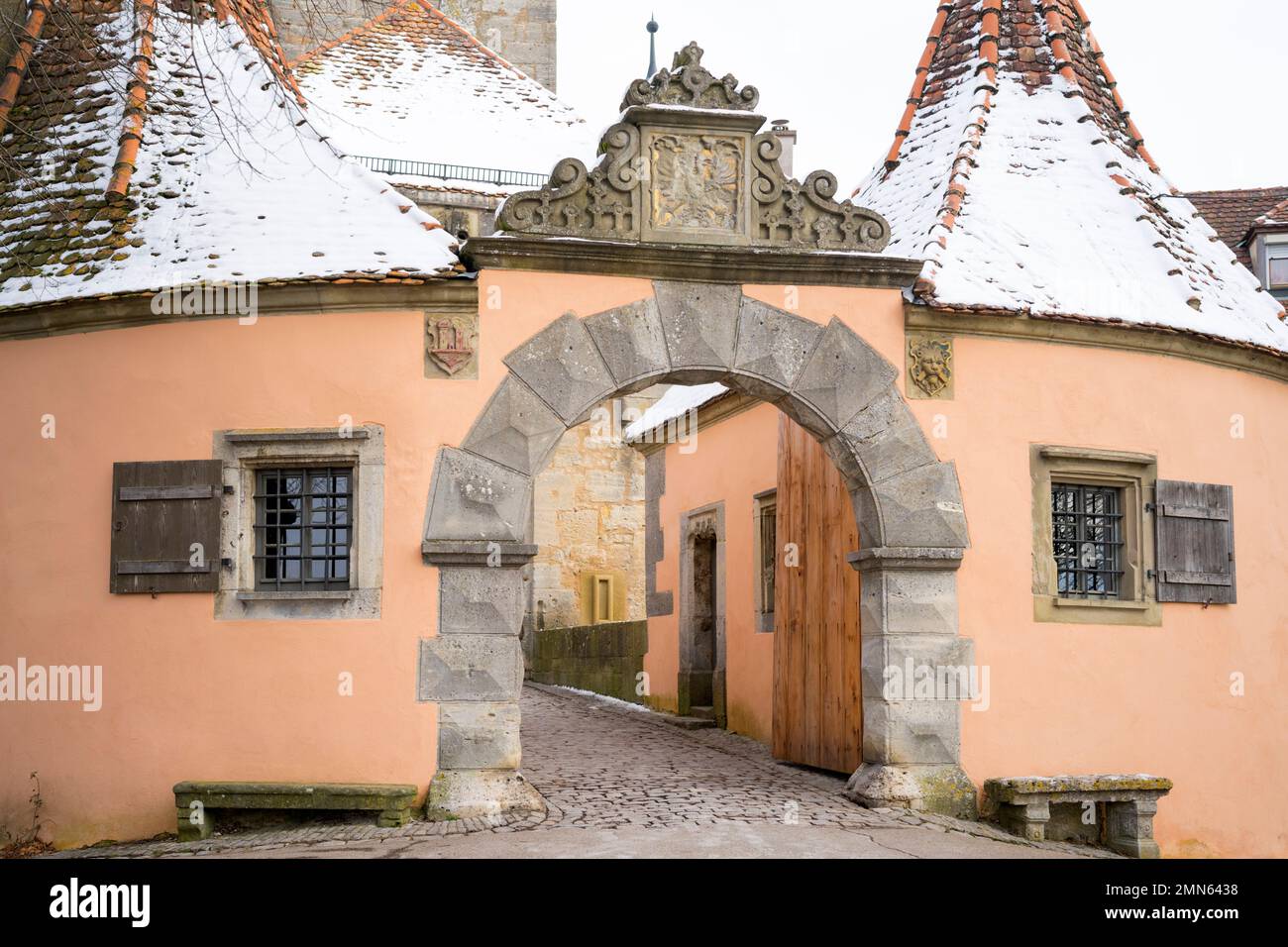 Rothenburg ob der Tauber: Ancient city gate Stock Photo - Alamy