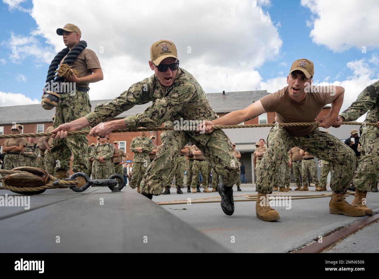 BOSTON (Sept. 29, 2022) U.S. Navy petty officers first class, selected ...