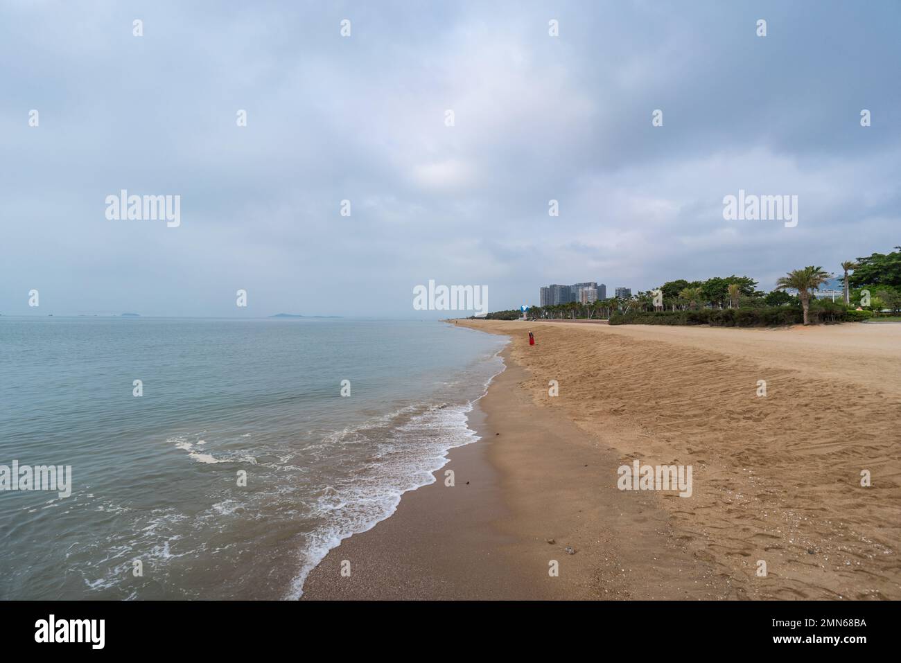 Xiamen international convention and exhibition centre beach Stock Photo ...