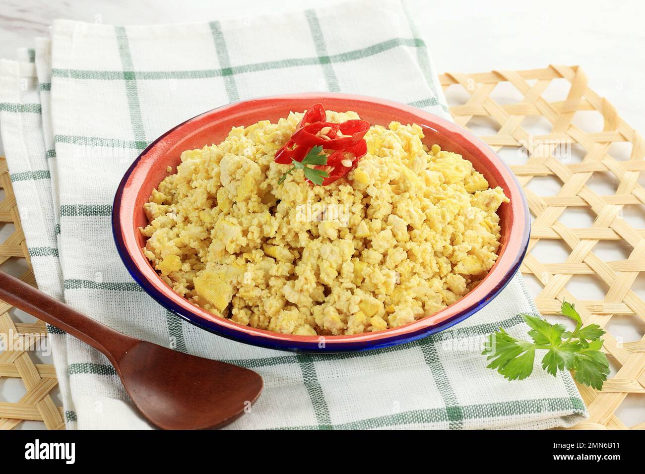 Tahu bubuk hi-res stock photography and images - Alamy