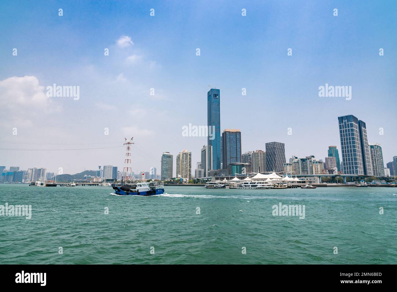 Xiamen center building hi-res stock photography and images - Alamy