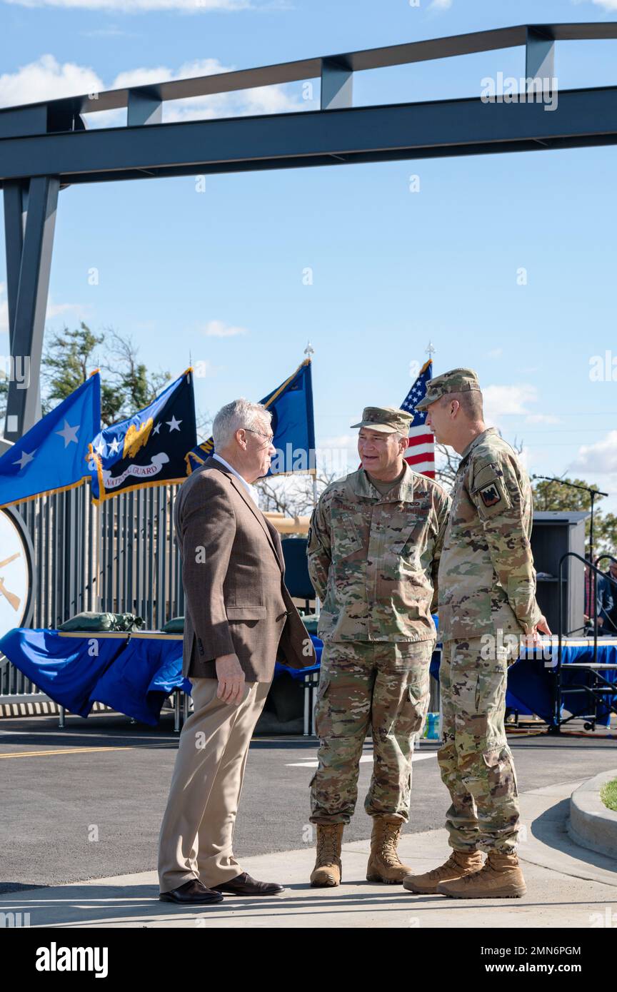 Gen. Daniel R. Hokanson, chief of the National Guard Bureau (right ...