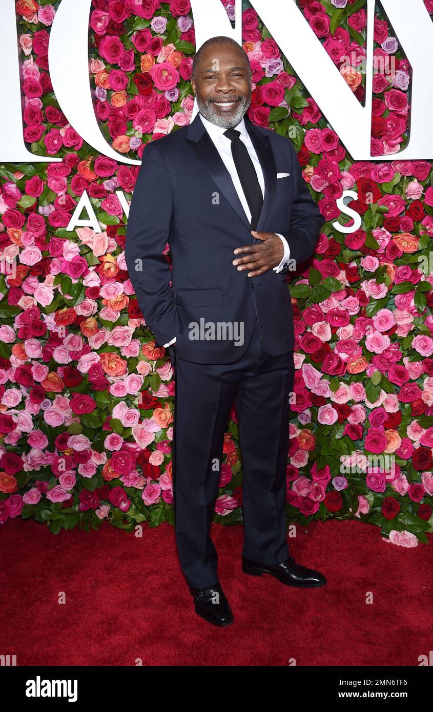 Michael Potts arrives at the 72nd annual Tony Awards at Radio City ...