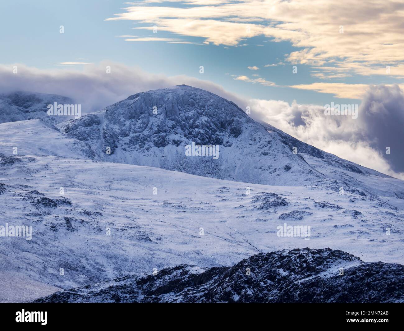 Cloud spilling over Great Gable from Hindscarth in the Lake District ...