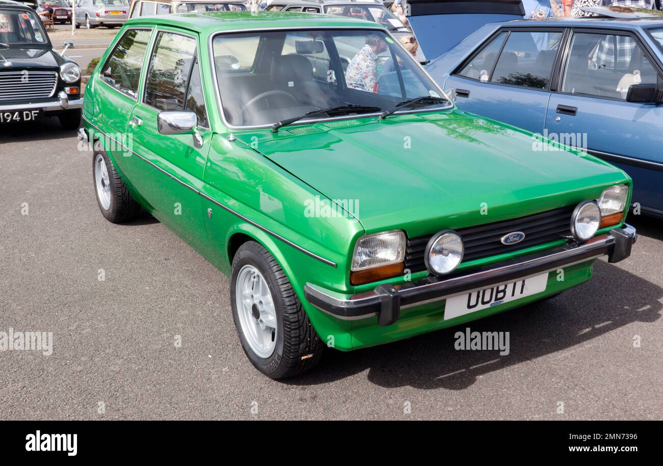Three-Quarters Front View of a Green, 1980, Ford Fiesta 1.3 Ghia on ...