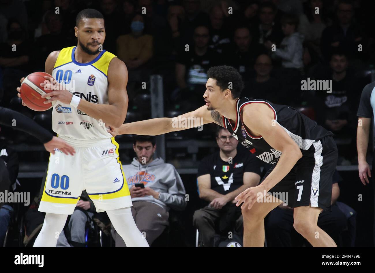 Taylor Lynn Smith (Tezenis Scaligera Verona) thwarted by Ismael Bako ...