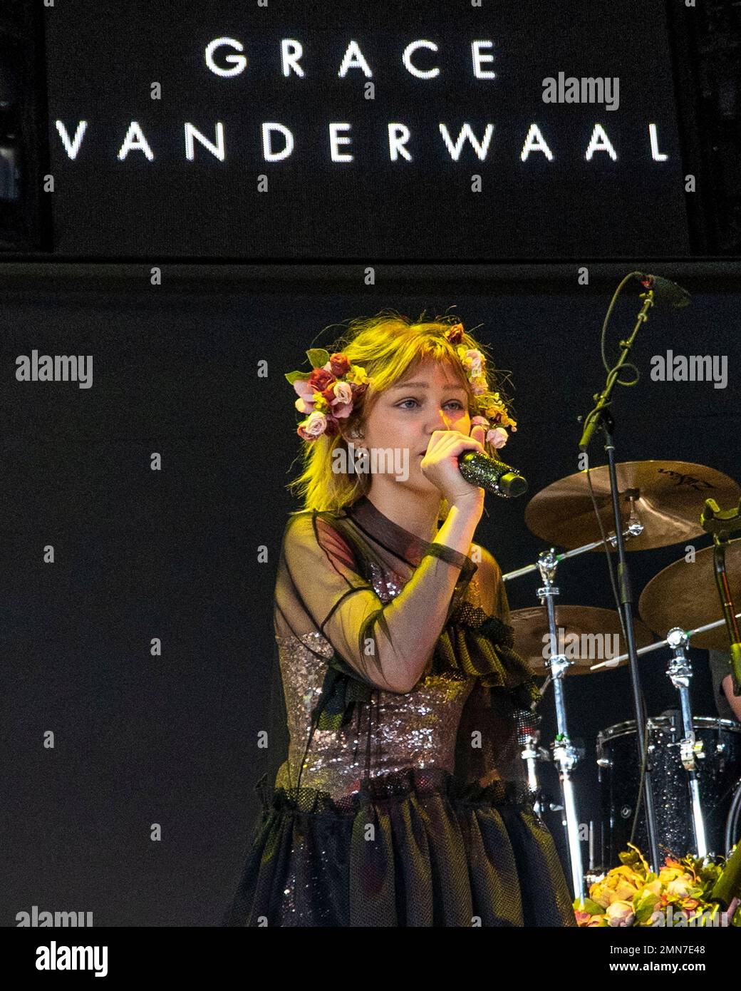 Fourteen-year-old American singer-songwriter Grace VanderWaal performs ...