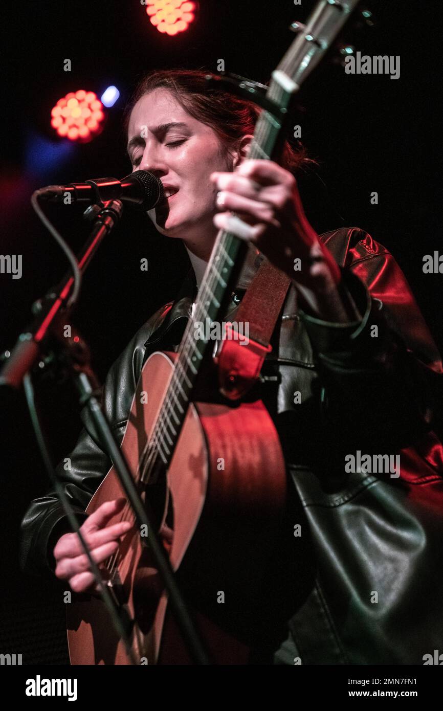 Ainoa Buitrago performing at Sala Laut, Barcelona 27 Jan. 2023 ...