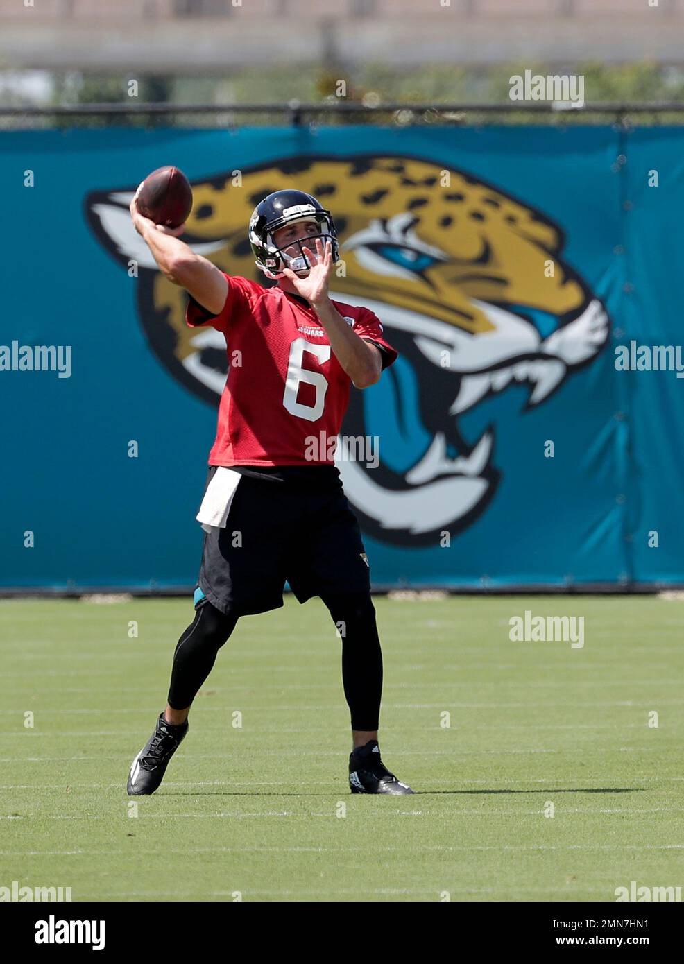 Jacksonville Jaguars quarterback Cody Kessler throws a pass during an ...