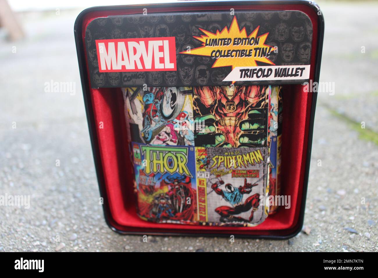 Marvel trifold wallet hi-res stock photography and images - Alamy