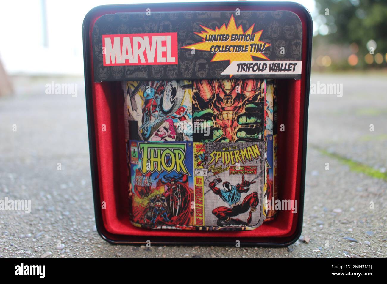 Marvel trifold wallet hi-res stock photography and images - Alamy