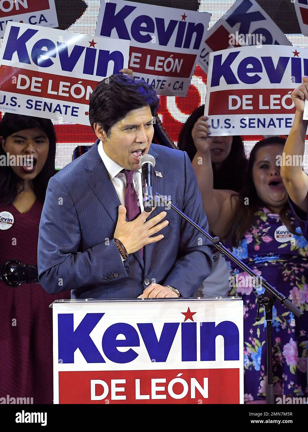 Kevin de Leon, California state Senate president pro tem and Democratic ...