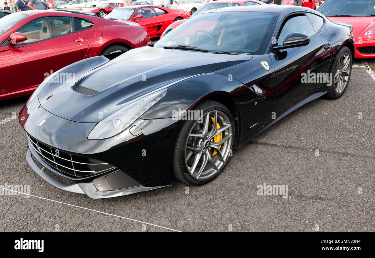 F1 car top view hi-res stock photography and images - Alamy