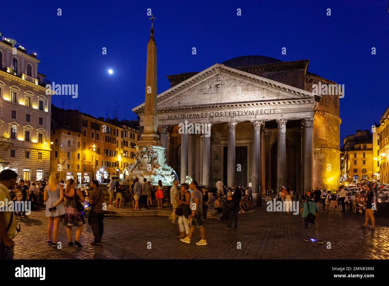 Pantheon, Rome, Italy, night scene Stock Photo - Alamy