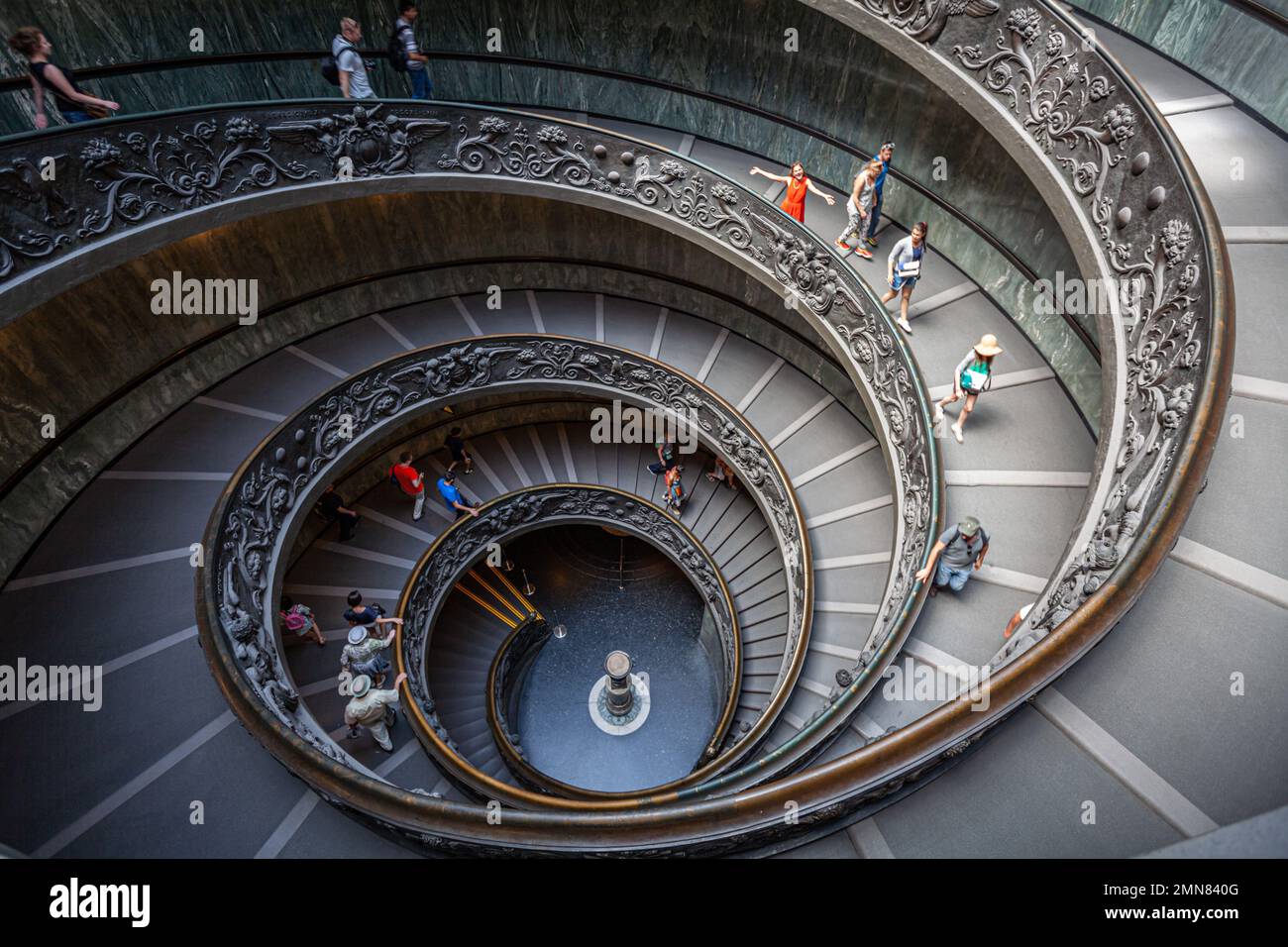The Spiral Staircase, Momo Staircase, The Snail Staircase, Vatican ...