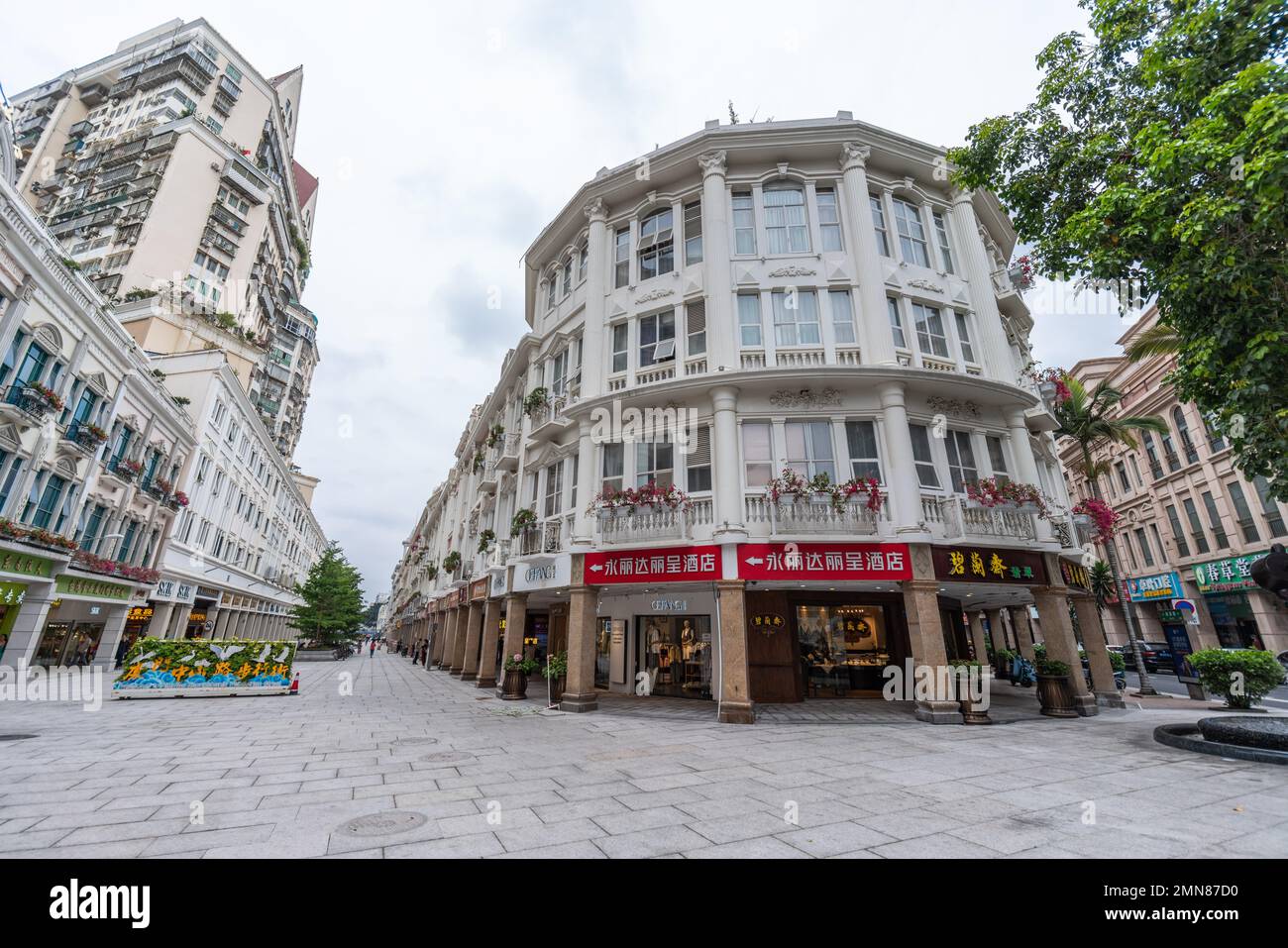 Xiamen shopping street hi-res stock photography and images - Alamy