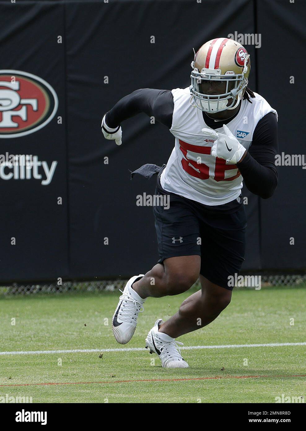 San Francisco 49ers linebacker Reuben Foster runs during a practice at ...