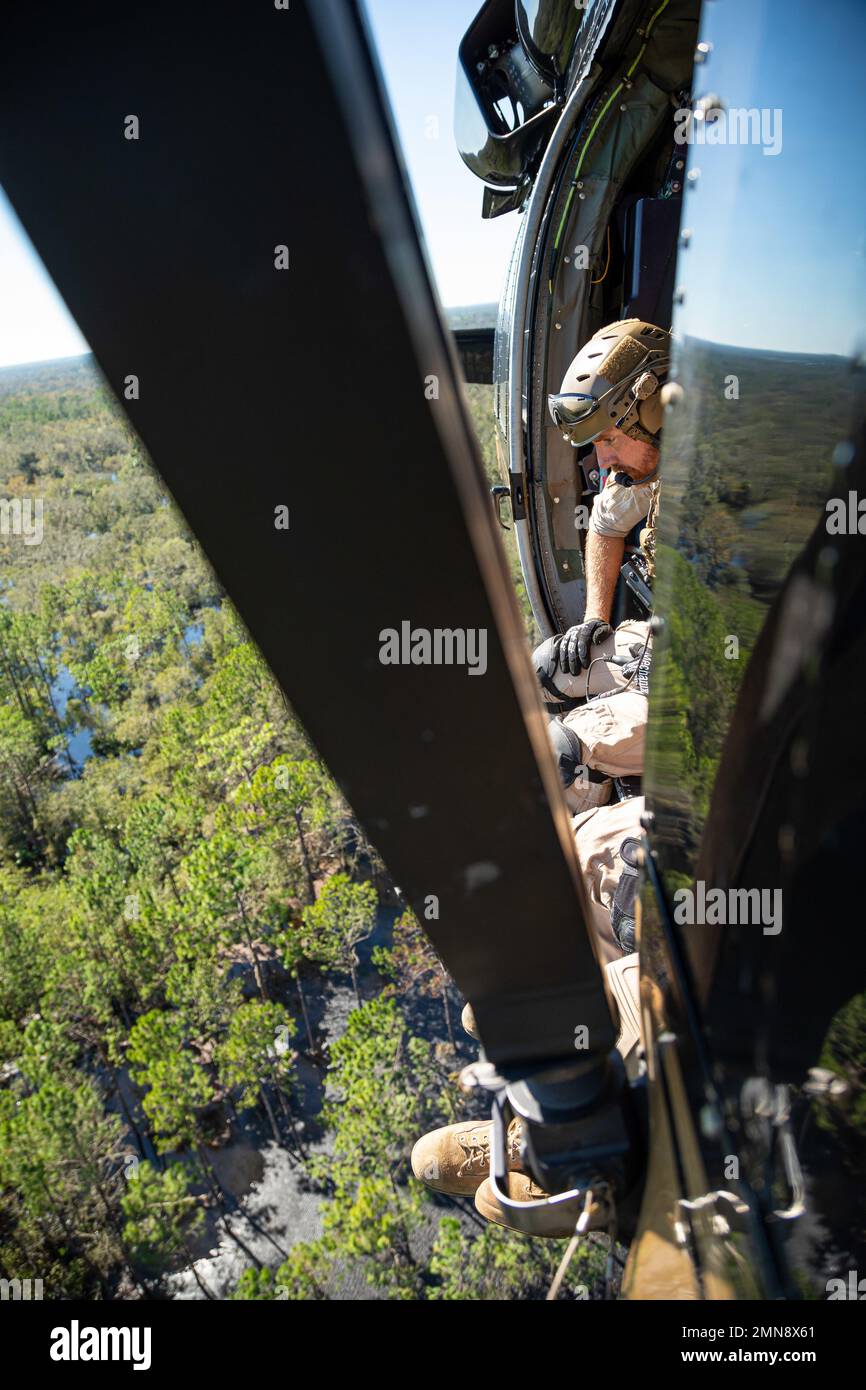 Emergency extraction hi-res stock photography and images - Alamy