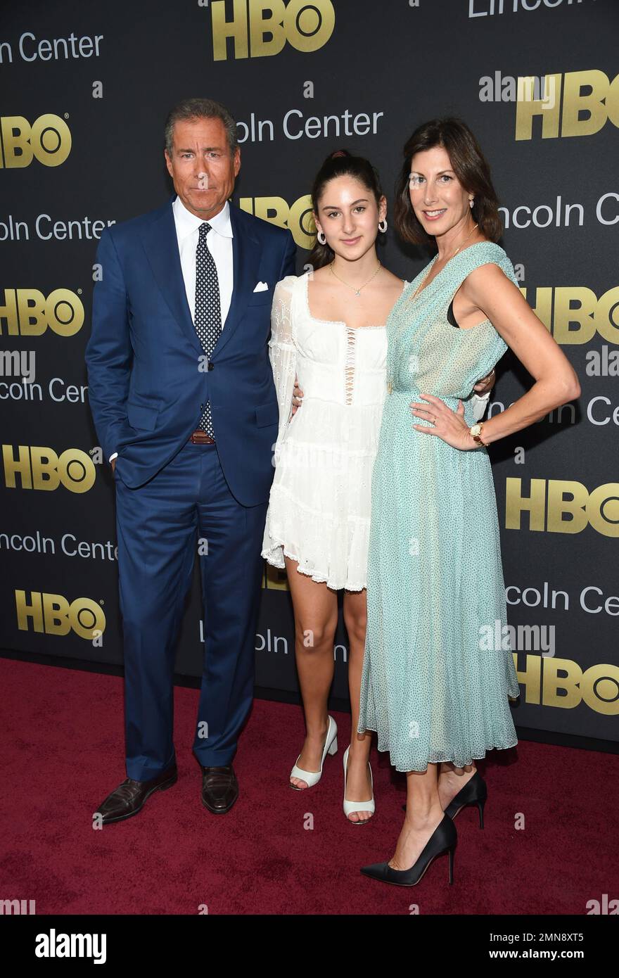 Honoree HBO CEO Richard Plepler poses with his daughter Eden and wife ...