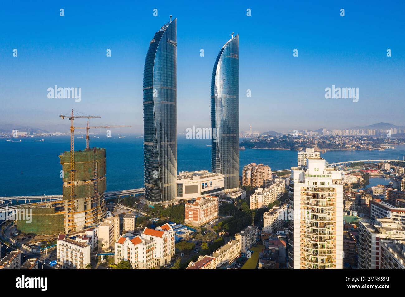 Xiamen modern city skyline hi-res stock photography and images - Alamy