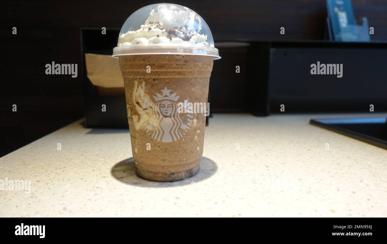 Mocha Cookie Crumble Frappuccino Starbucks