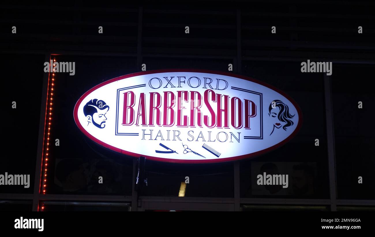 Hair Salon Logo Hi res Stock Photography And Images Alamy hair-salon-logo-hi-res-stock-photography-and-images-alamy