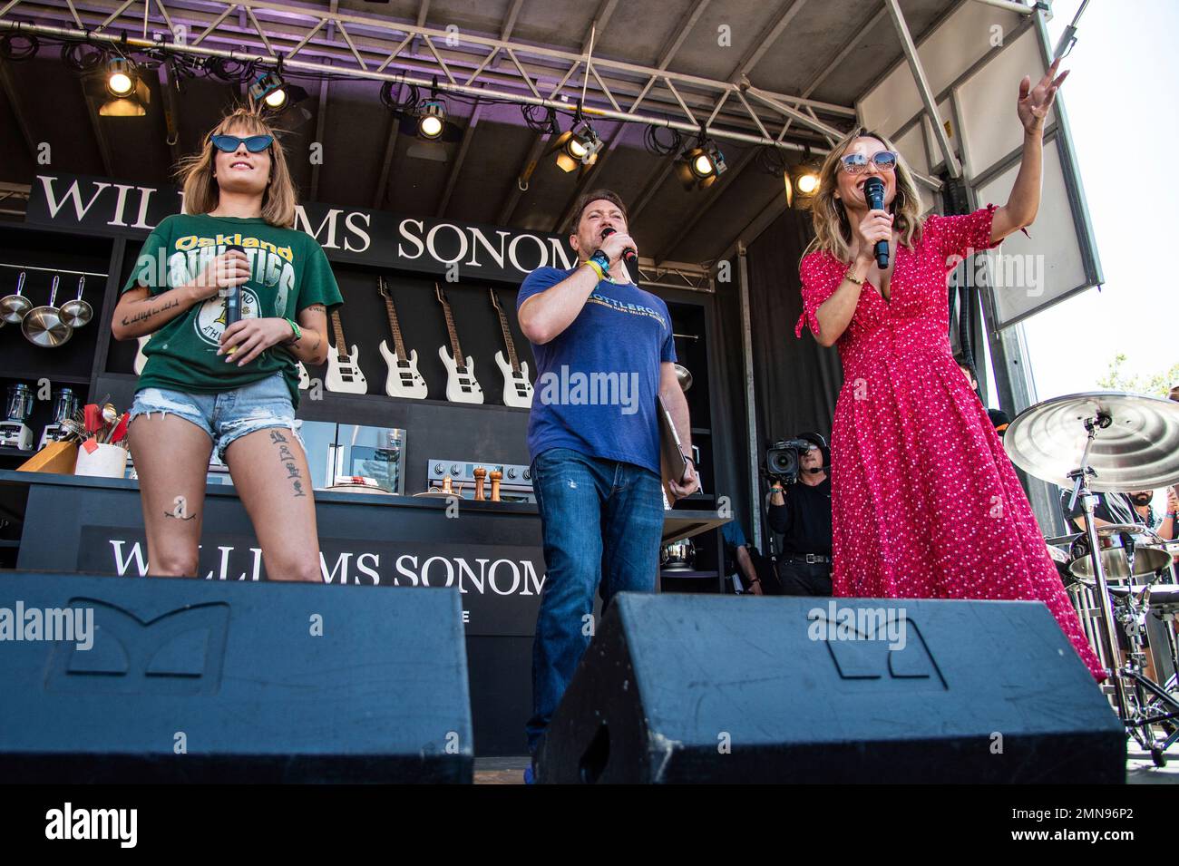 Halsey, left, and Giada de Laurentiis seen at the Williams Sonoma ...