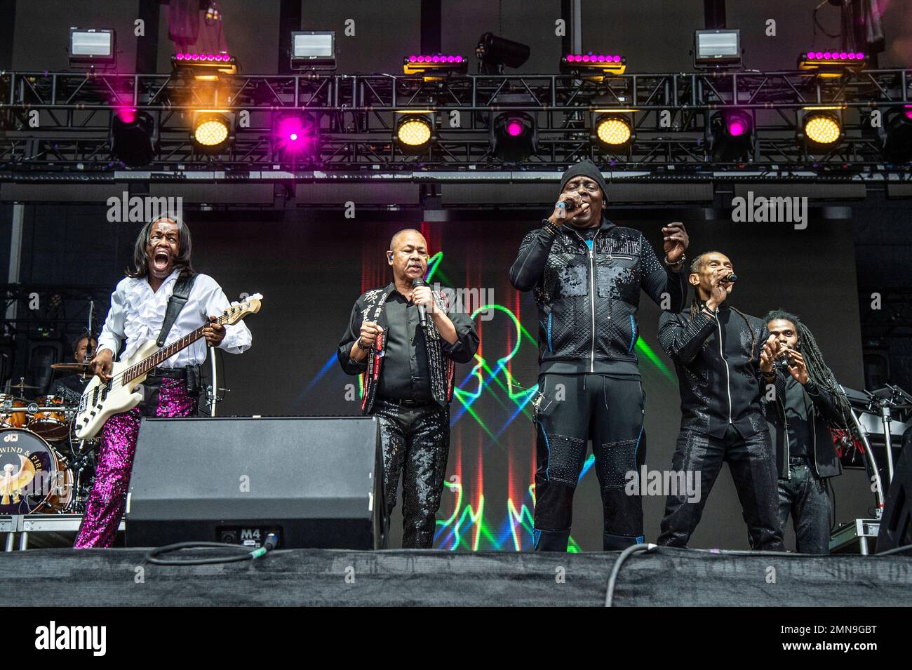 Verdine White, from left, Ralph Johnson, Philip Bailey and David ...