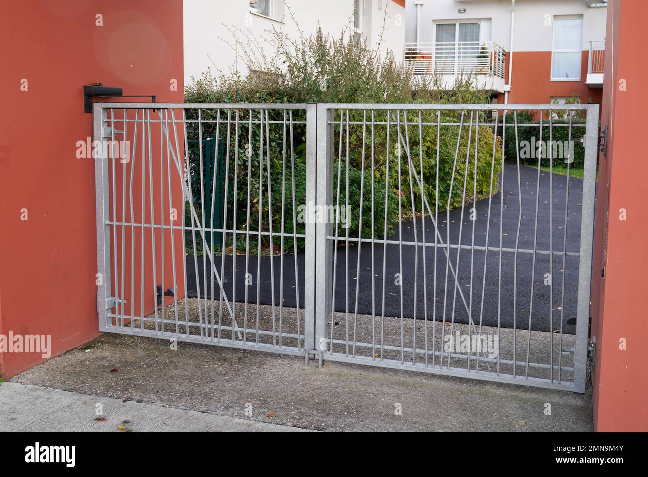 Aluminum modern building home grey gate portal entry suburb house ...