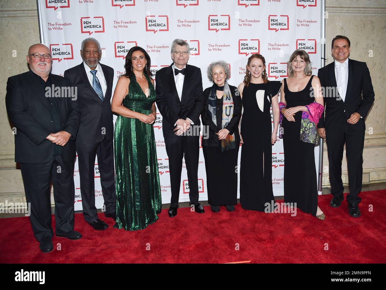 Sean Kelly, left, Morgan Freeman, Roxanne Donovan, Stephen King ...