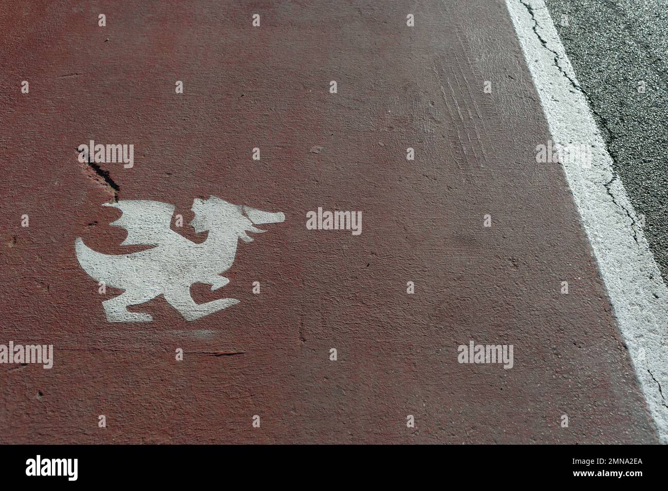 Funny pedestrian sidewalk in the medieval village of Gradara (Italy ...