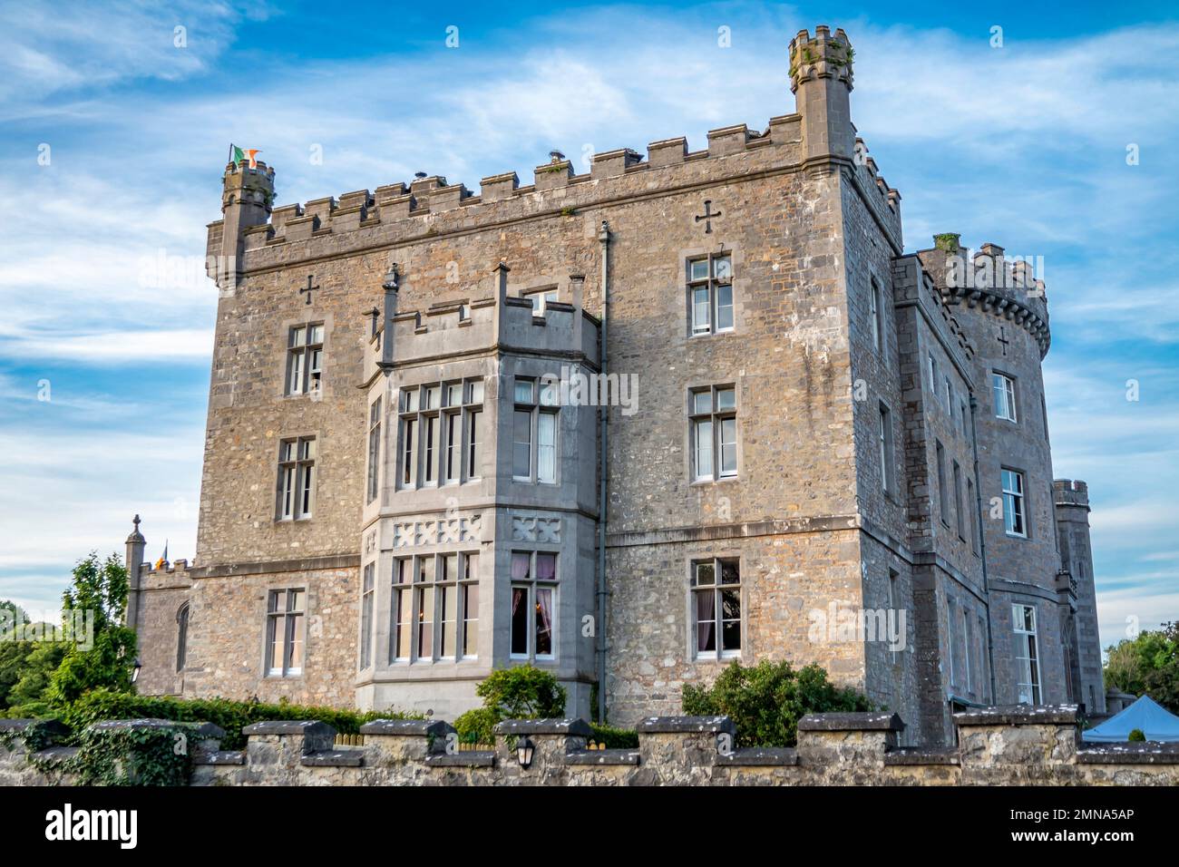 Colooney hi-res stock photography and images - Alamy